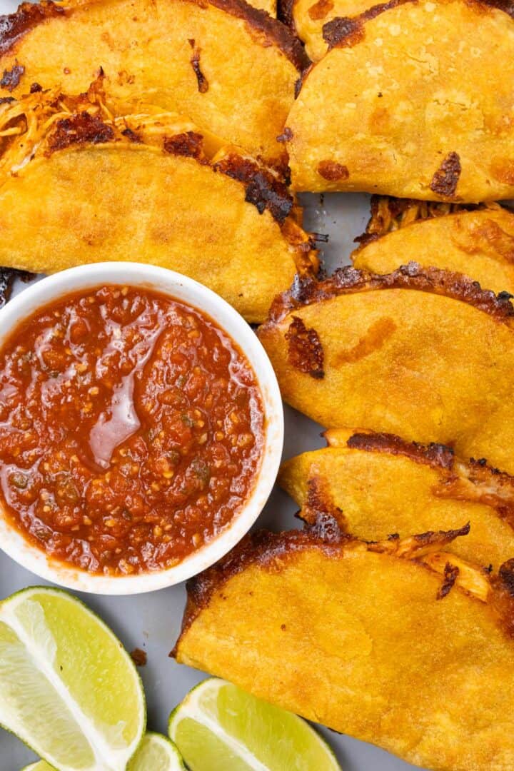 Easy Cheesy Crispy Chicken Tacos