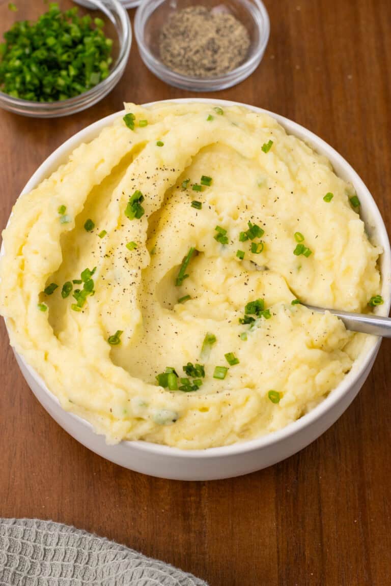 Super Creamy Yukon Gold Mashed Potatoes